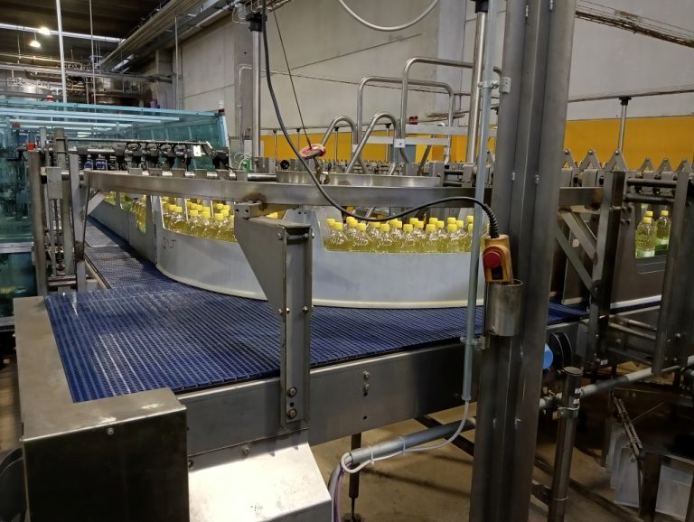 Velocizzare il cambio formato sulle curve nellimbottigliamento